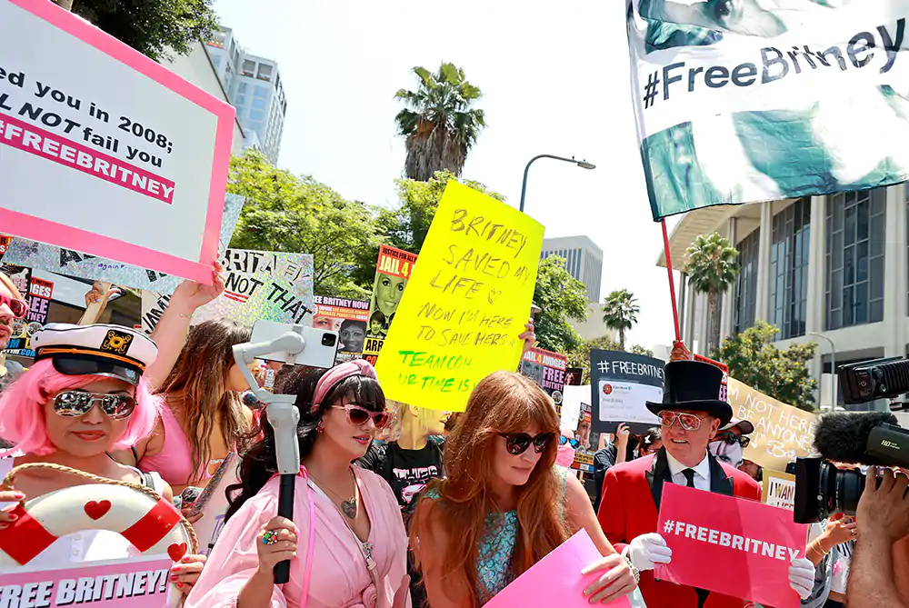Britney Spears 'Spied On By Father Using Israeli Spyware', A Report ...