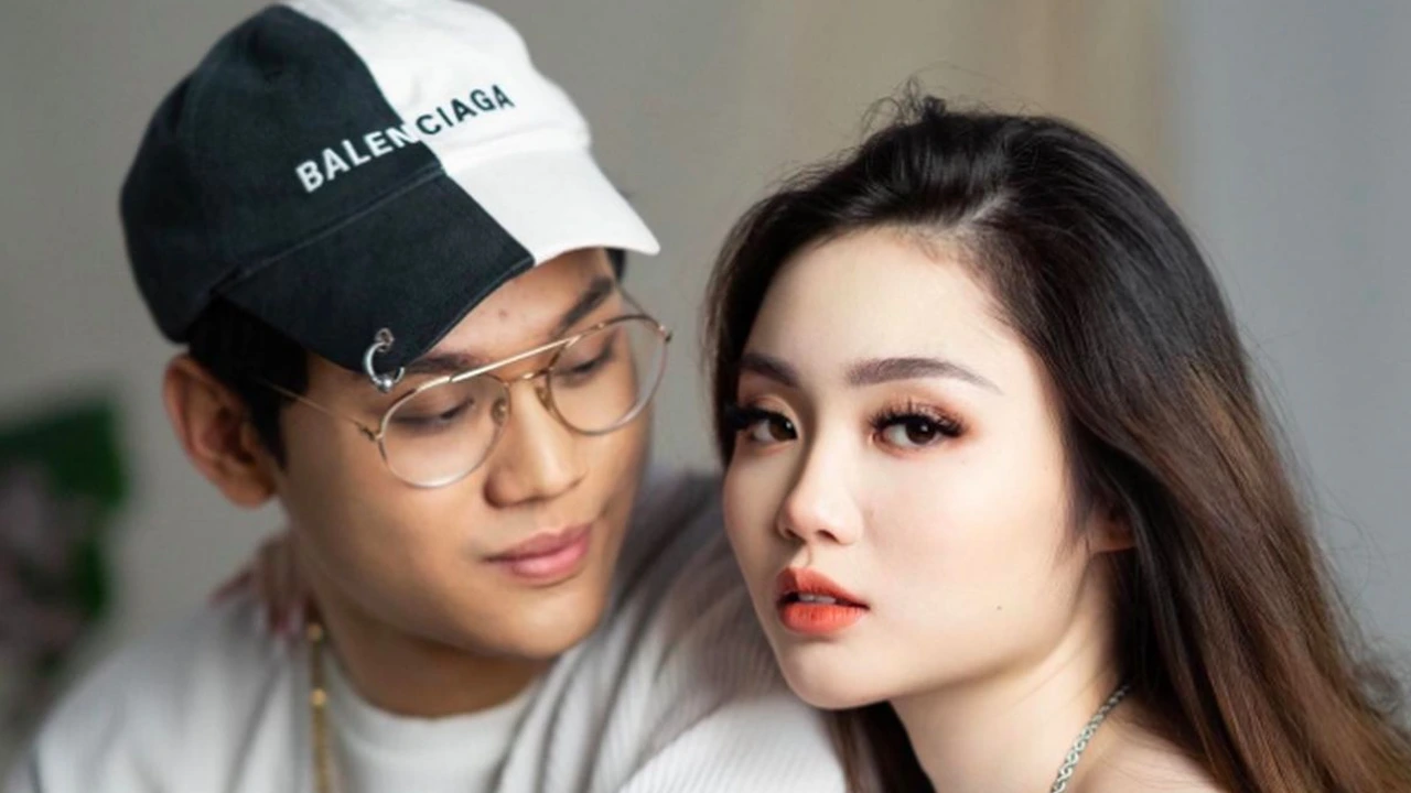 Indra Kenz, The Wealth-Flaunting 'Crazy Rich' Social Media Influencer ...