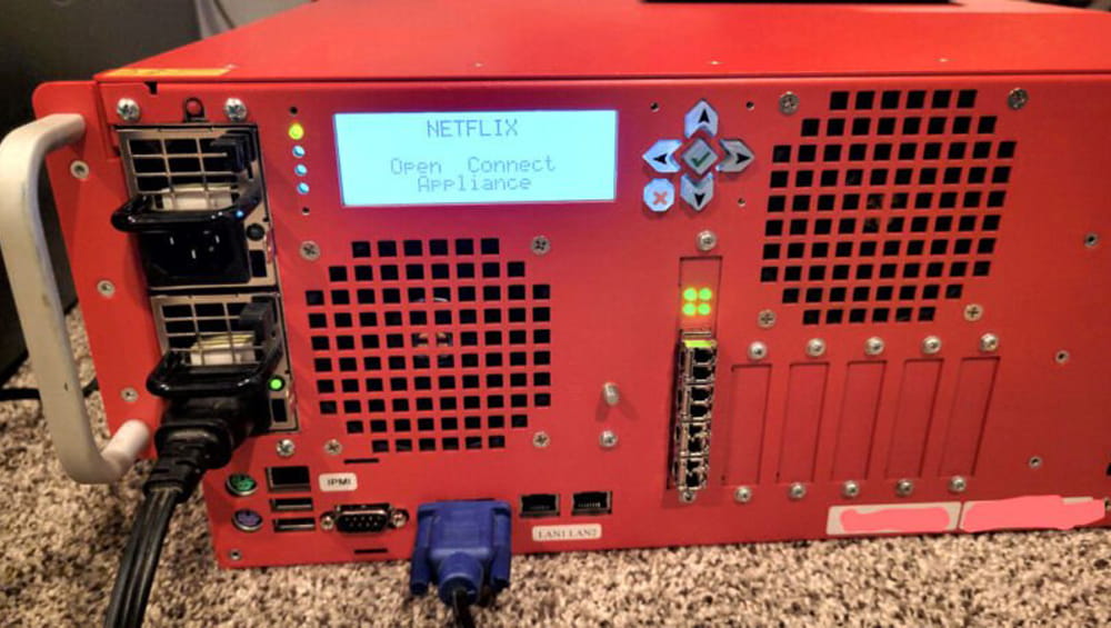 A Reddit User Disassembled A Netflix Cache Server In One Rare Occasion ...