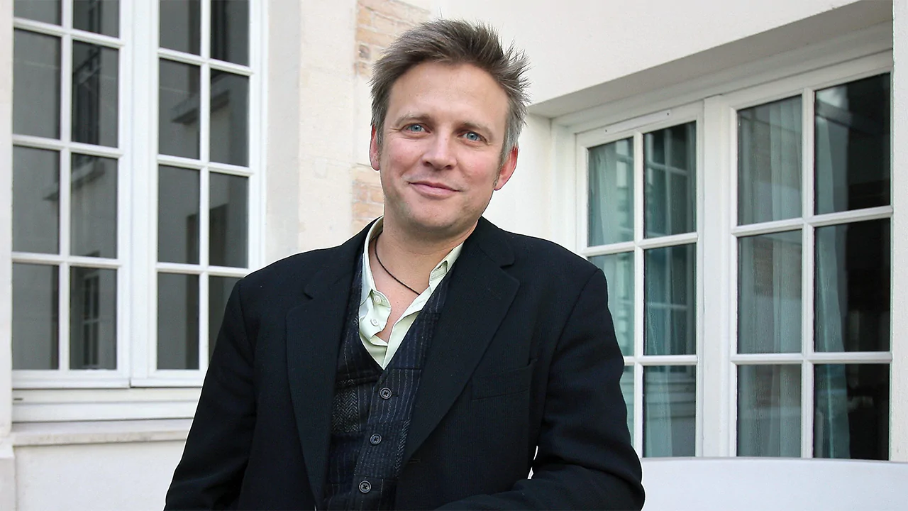 Second Life's Founder Returns To The Company To Pursue And Reclaim The ...